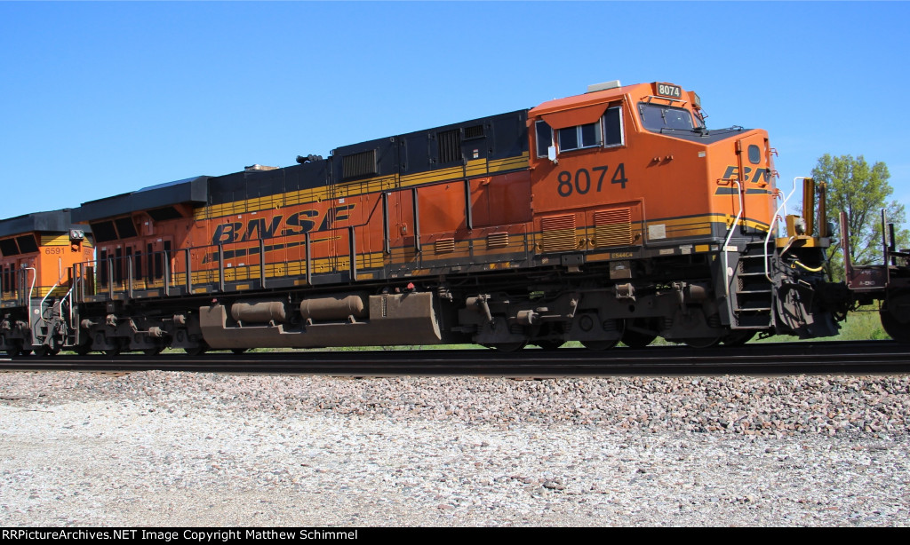 BNSF 8074